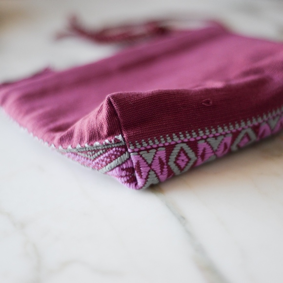 The Little Pueblo | Bags | Mayan Embroidered Purse From Chiapas With ...